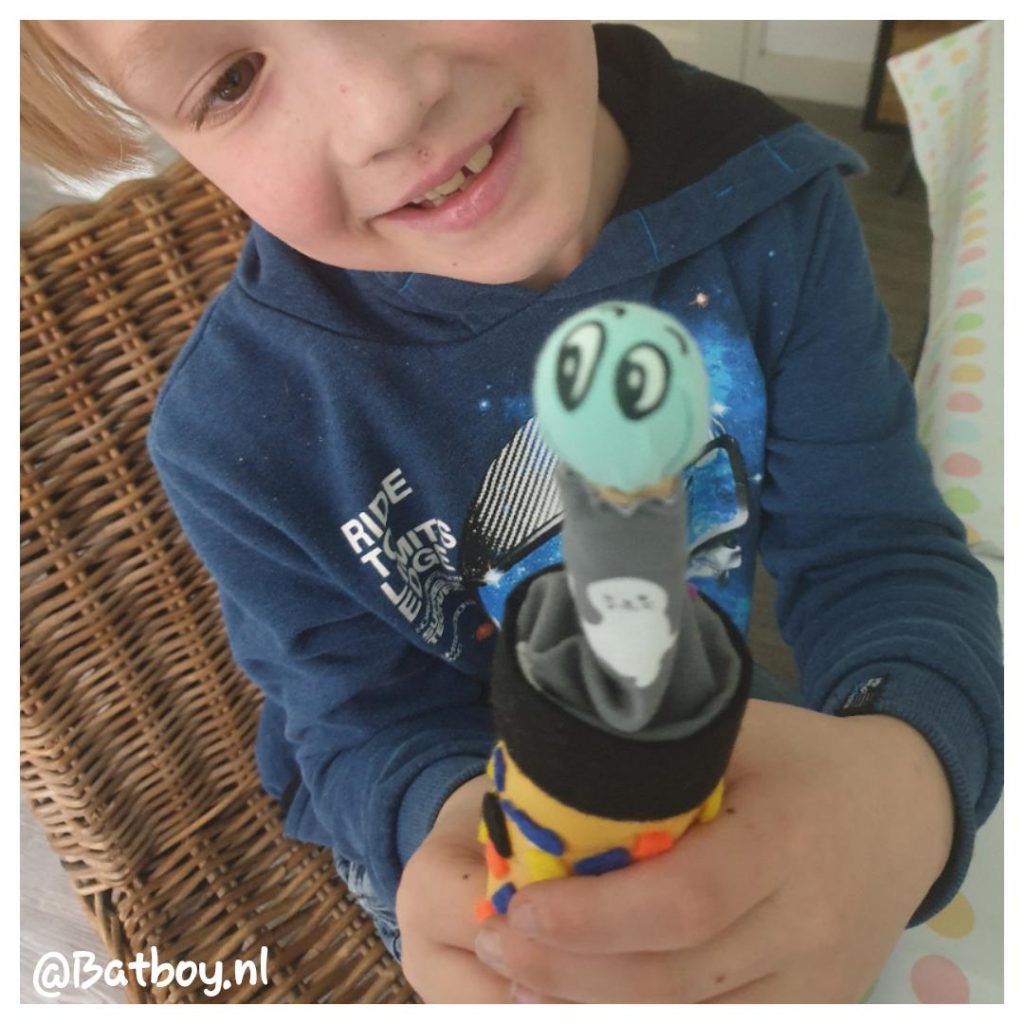 Pop-up poppetje maken van lege toiletrollen | Batboy