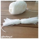 Spookjes en een zwarte kat van wol maken voor Halloween | Batboy